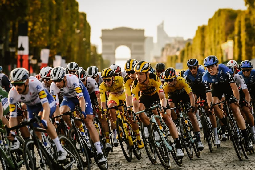 Mummu Cycling: Exclusive Cycling Tours & VIP Experiences